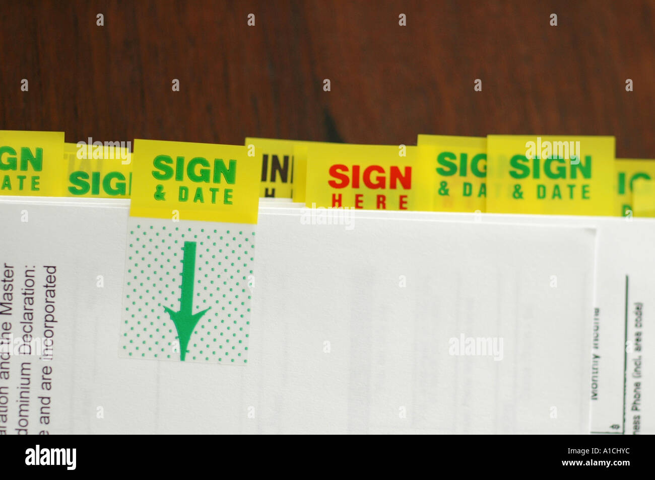 Realestate arrow hi-res stock photography and images - Alamy