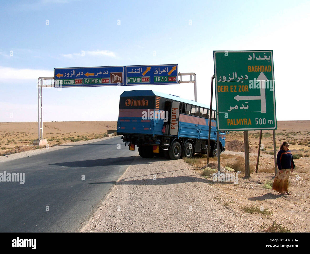 Road sign to baghdad and palmyra hi-res stock photography and images ...