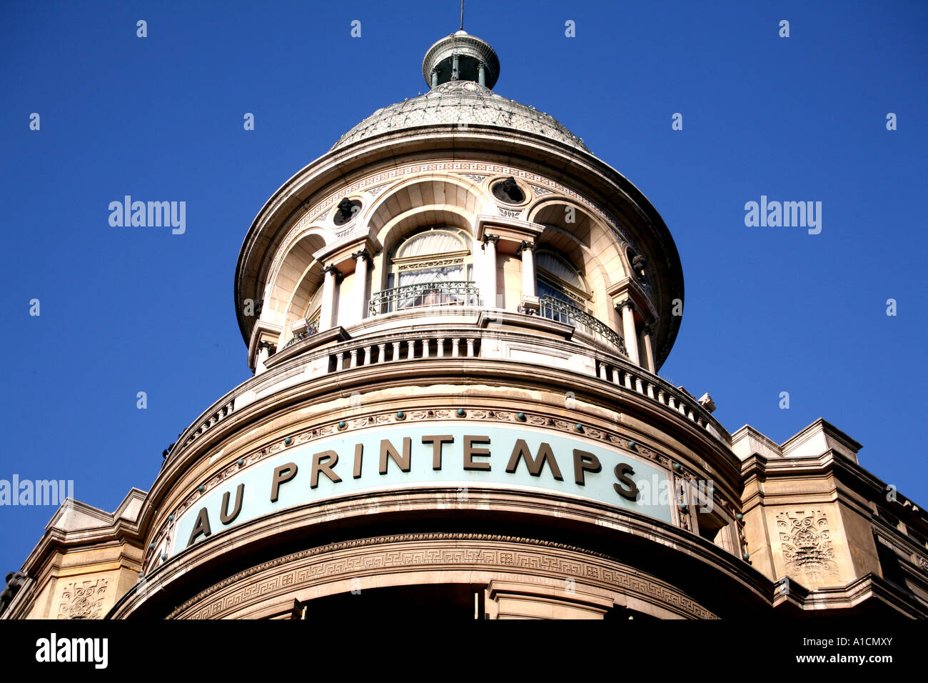 Printemps department store hi-res stock photography and images - Alamy