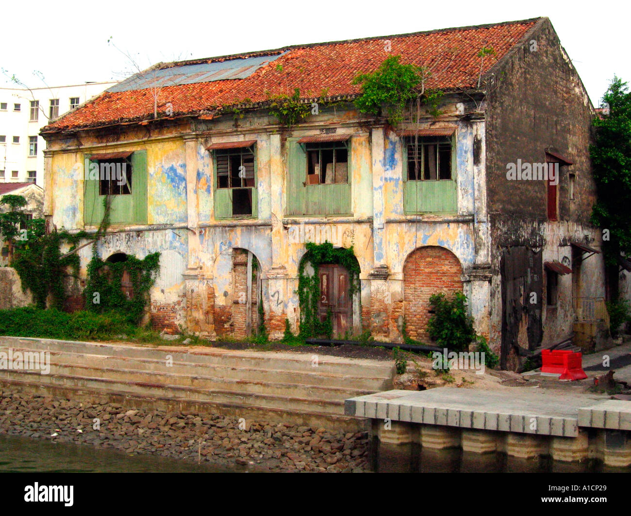Melaka malacca house home architecture hi-res stock photography and ...