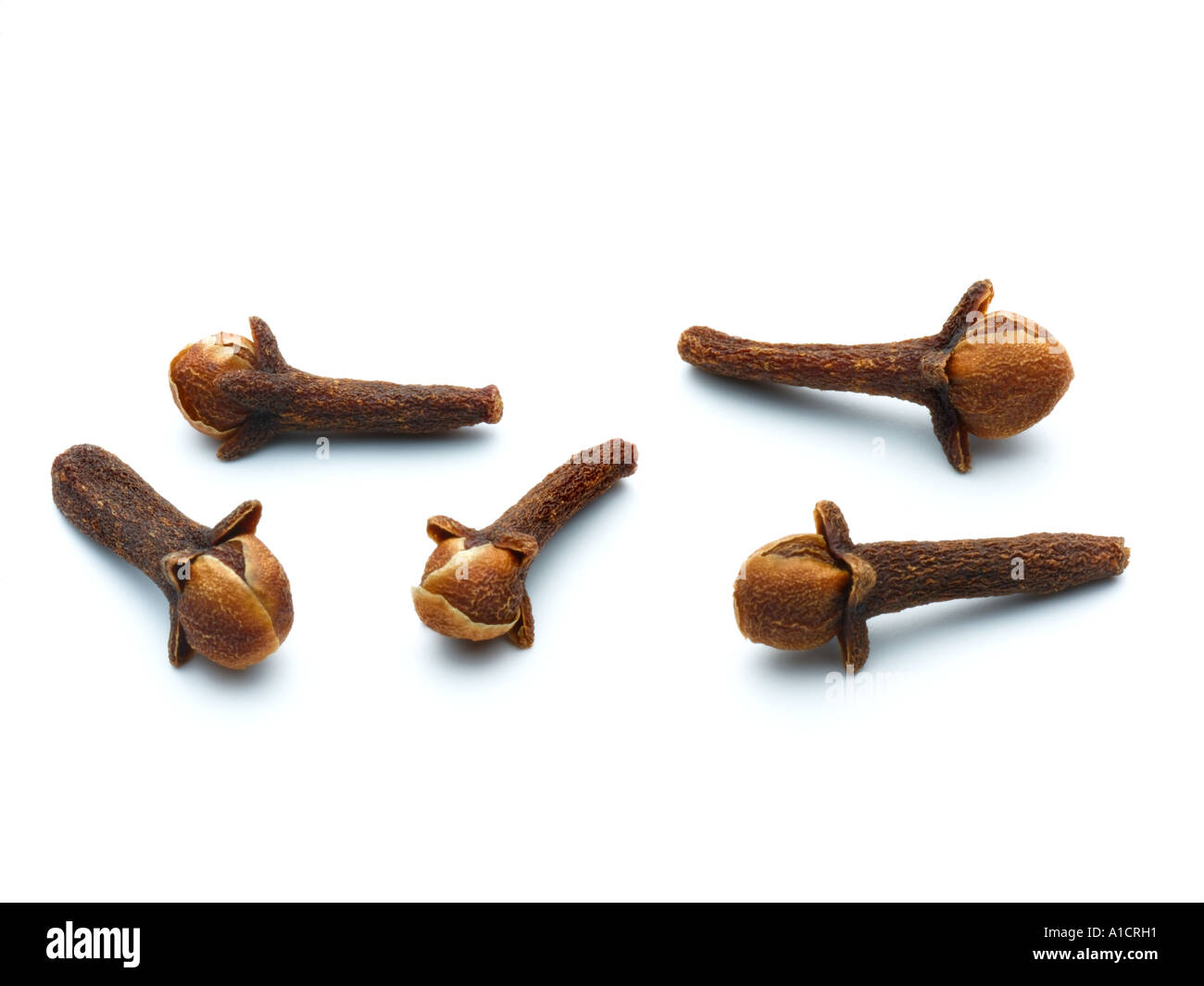 Whole cloves hi-res stock photography and images - Alamy