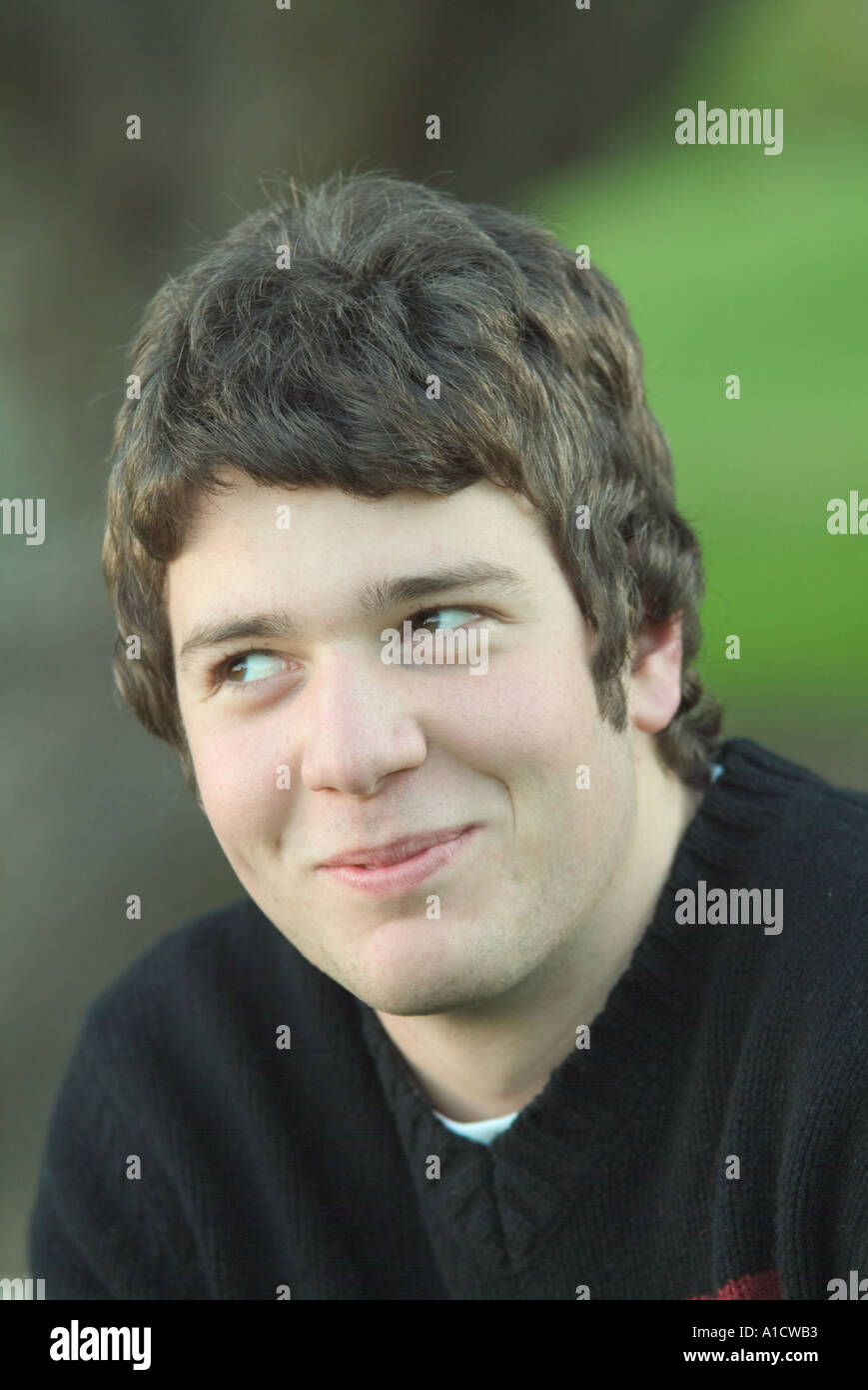 Sidelong hi-res stock photography and images - Alamy