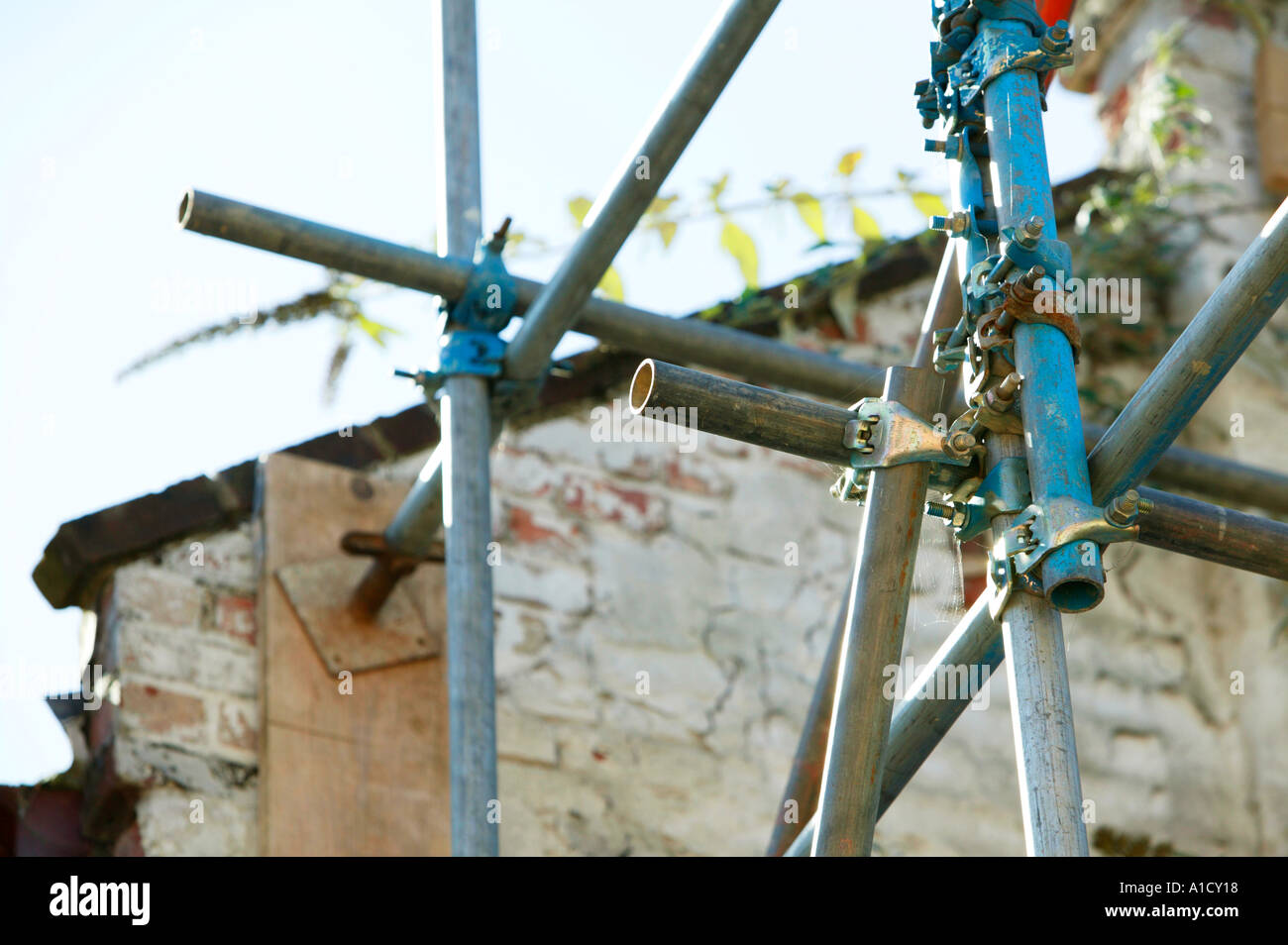 Steel cross member hi-res stock photography and images - Alamy