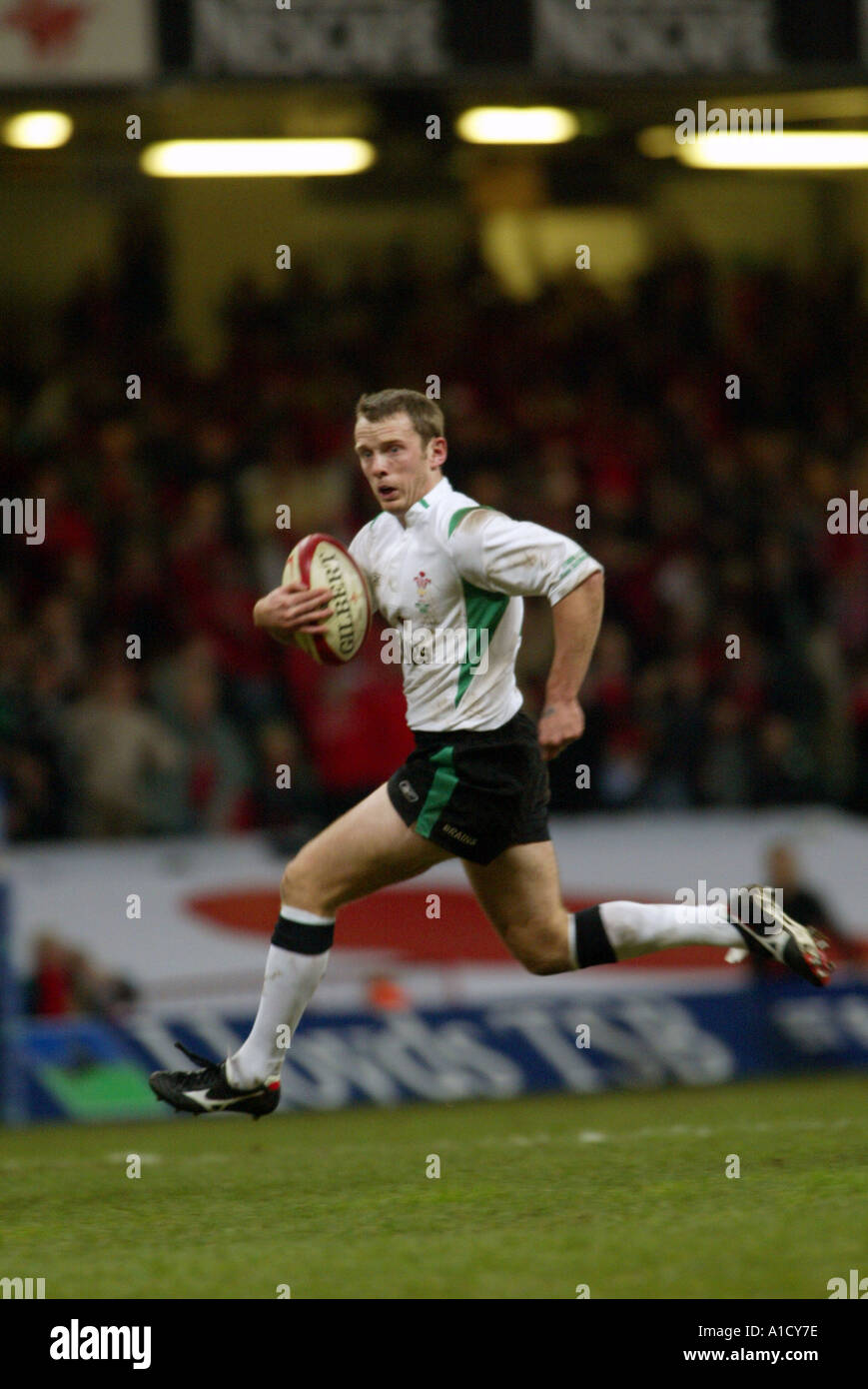 People playing rugby japan hi-res stock photography and images - Alamy