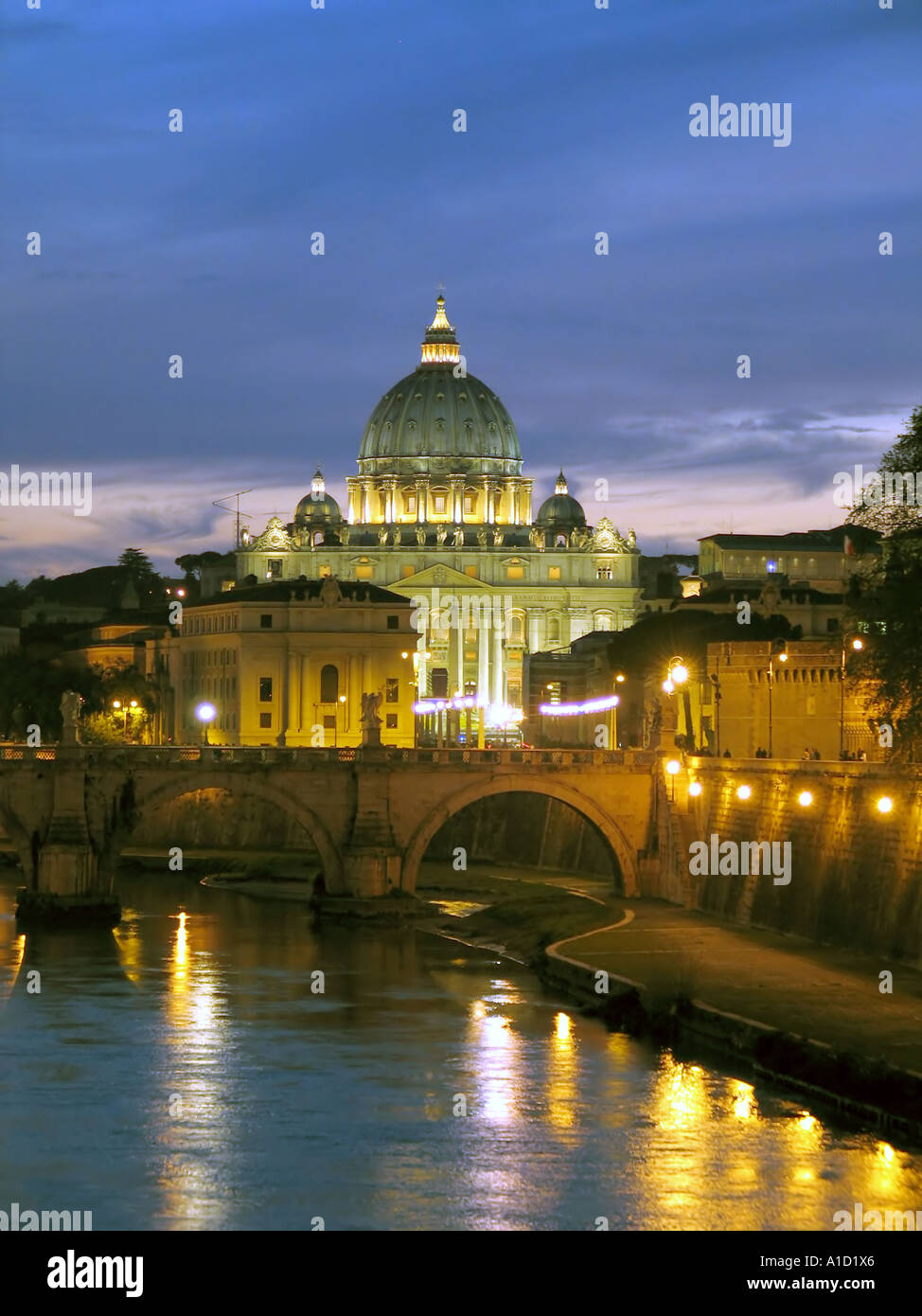 St. Peter´s Dome in Rome, Italy Stock Photo - Alamy