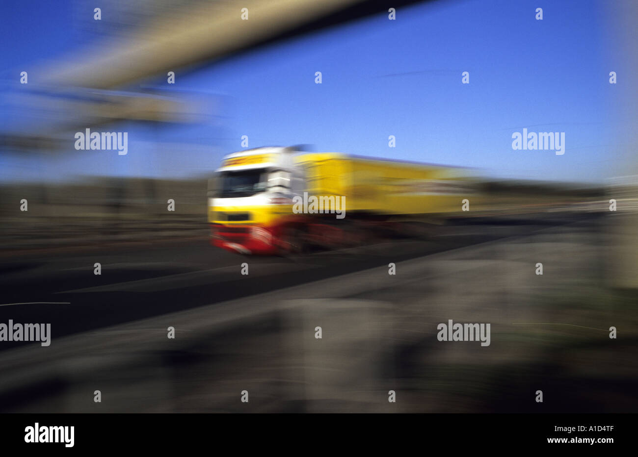 M1 motorway bridge truck hi-res stock photography and images - Alamy