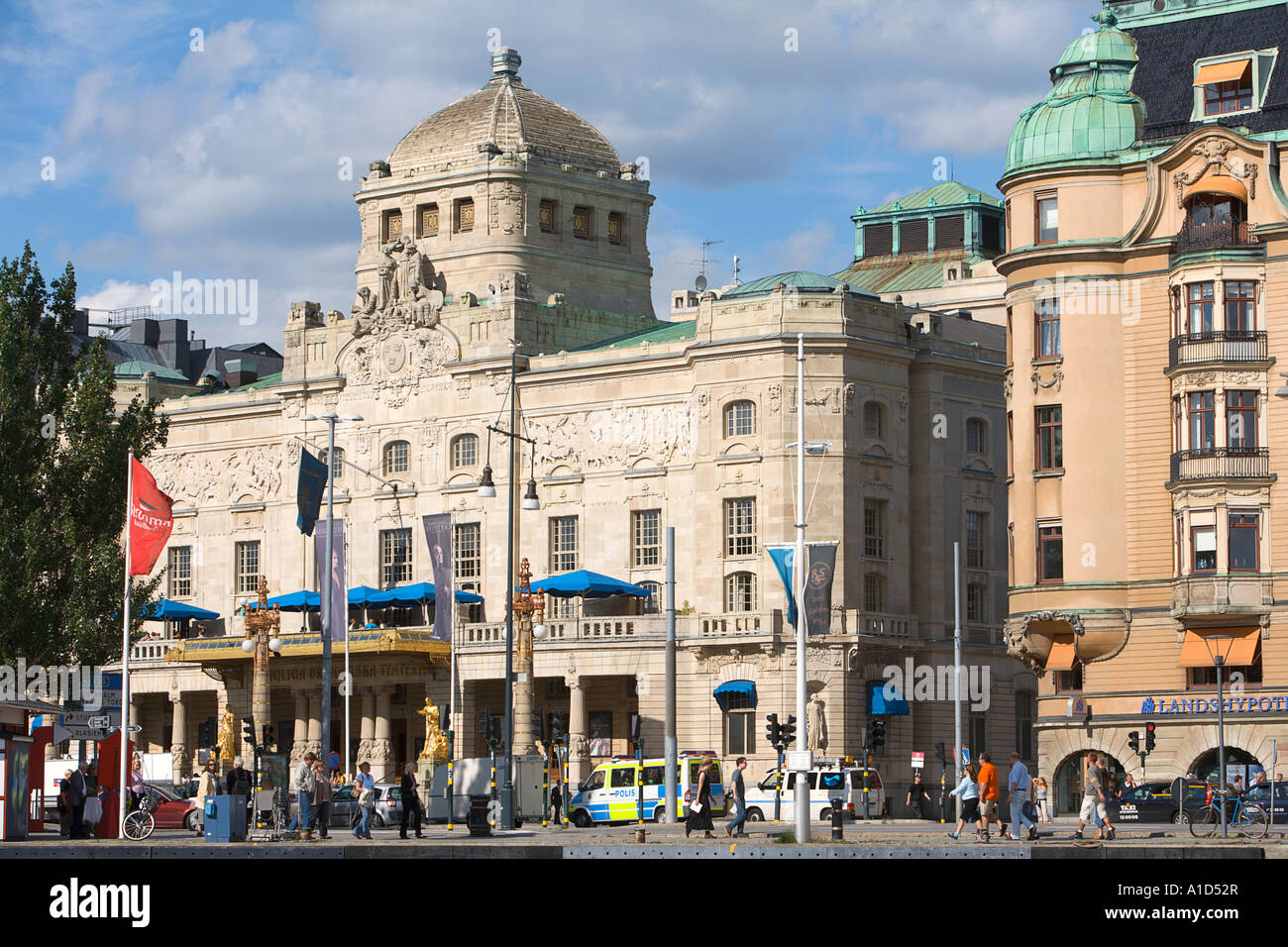 Dramaten dramatic theater stockholm hi-res stock photography and images ...