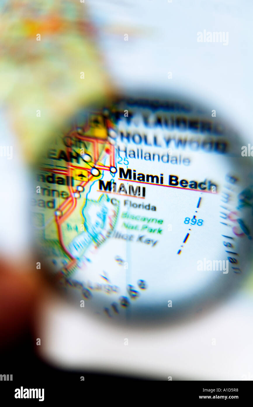 Miami map under magnifying glass hi-res stock photography and images ...