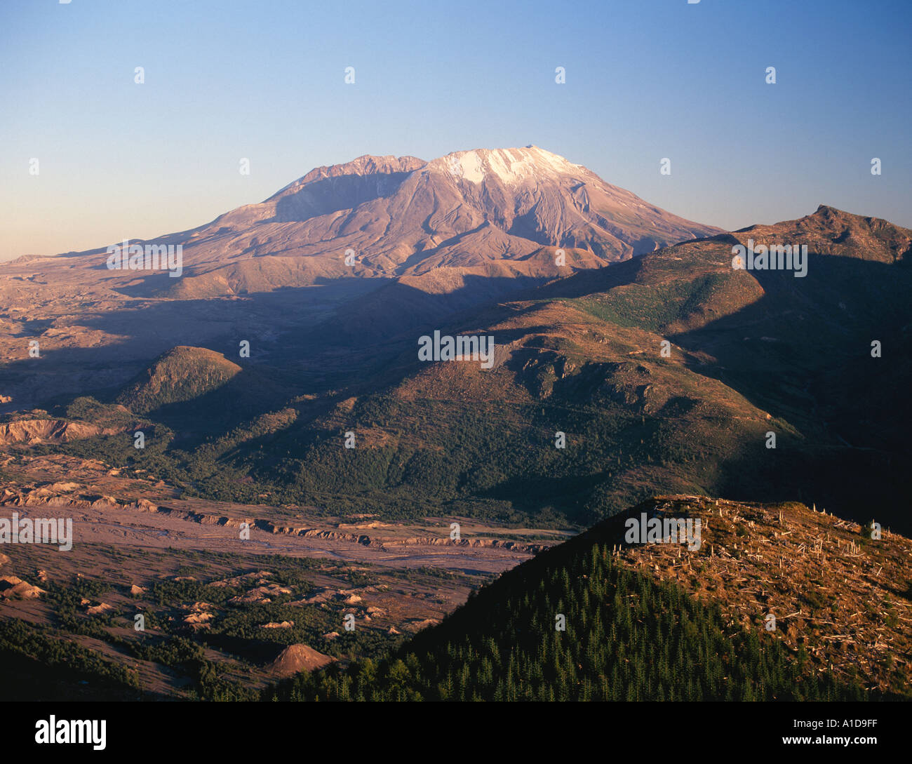 Mount St Helens with mudflow devastation after volcanic eruption ...