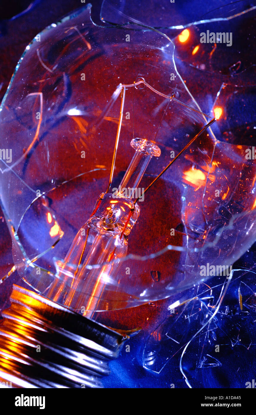 Light bulb glass hi-res stock photography and images - Alamy