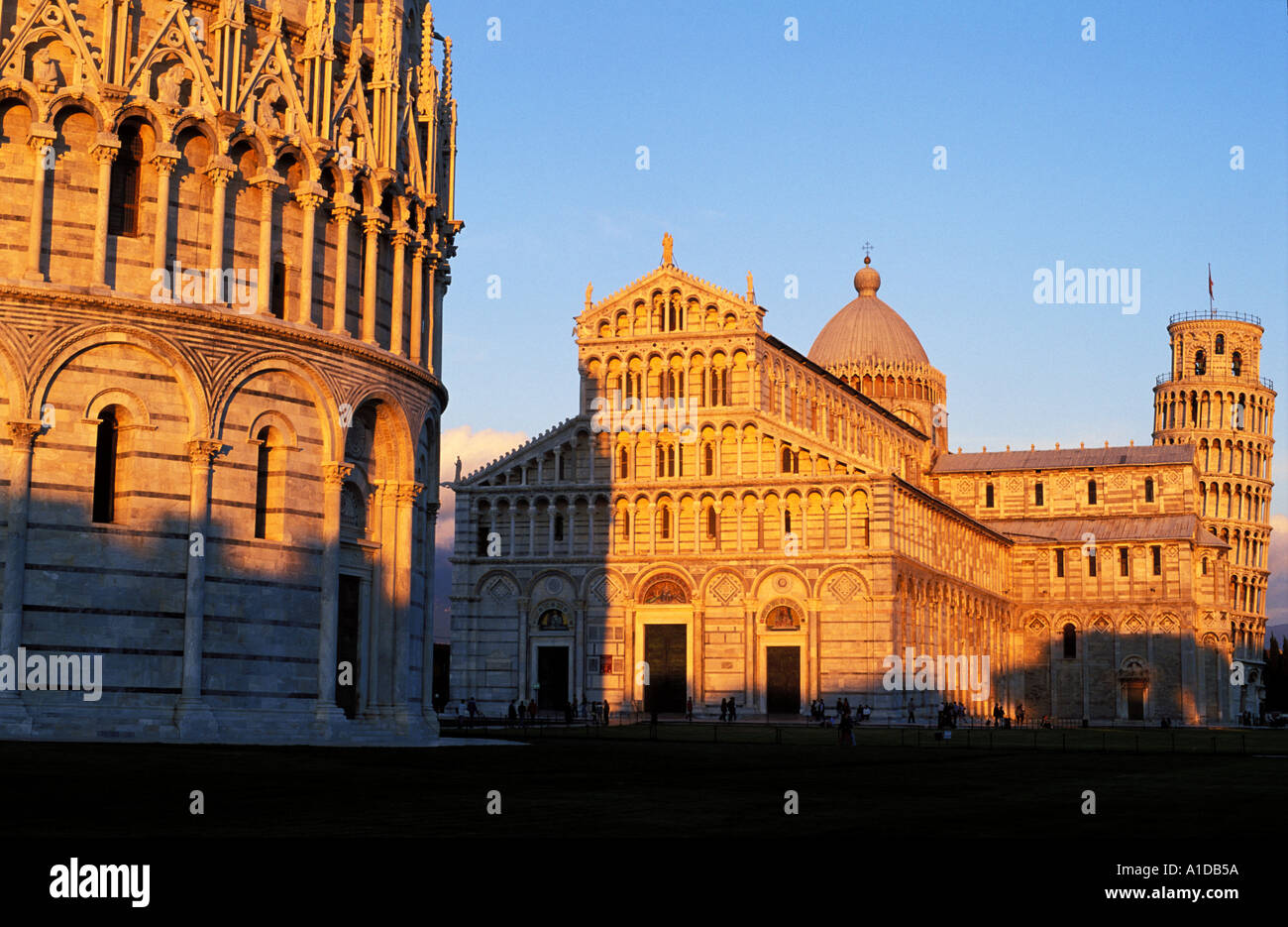 Pisa tower engineering hi-res stock photography and images - Alamy