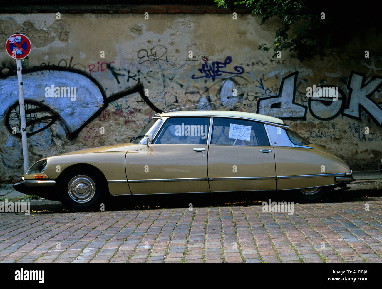 Citreon DS Classic car for sale for 2900 euros Berlin Germany Central ...