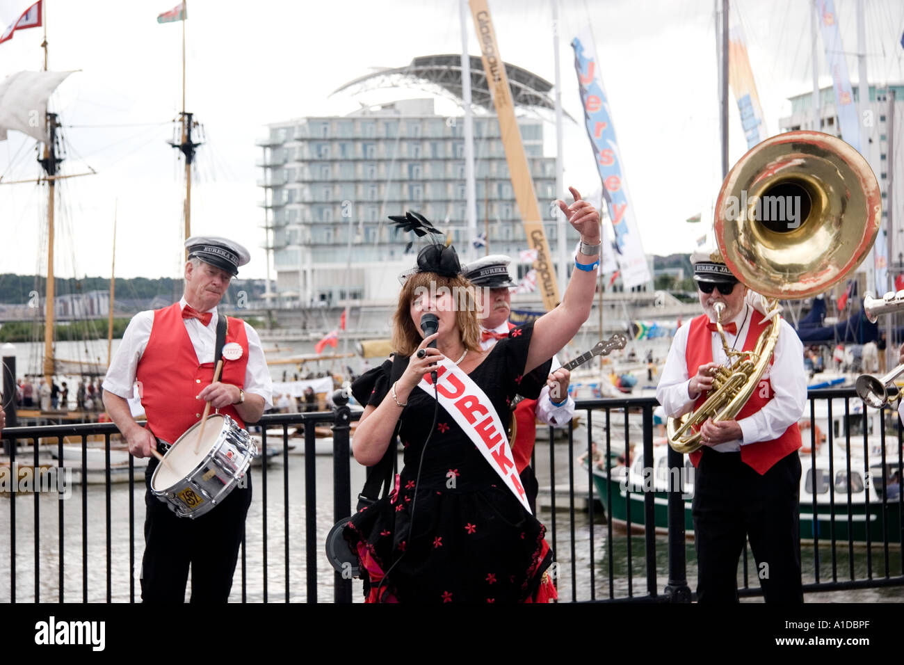 Cardiff band tourist hi-res stock photography and images - Alamy