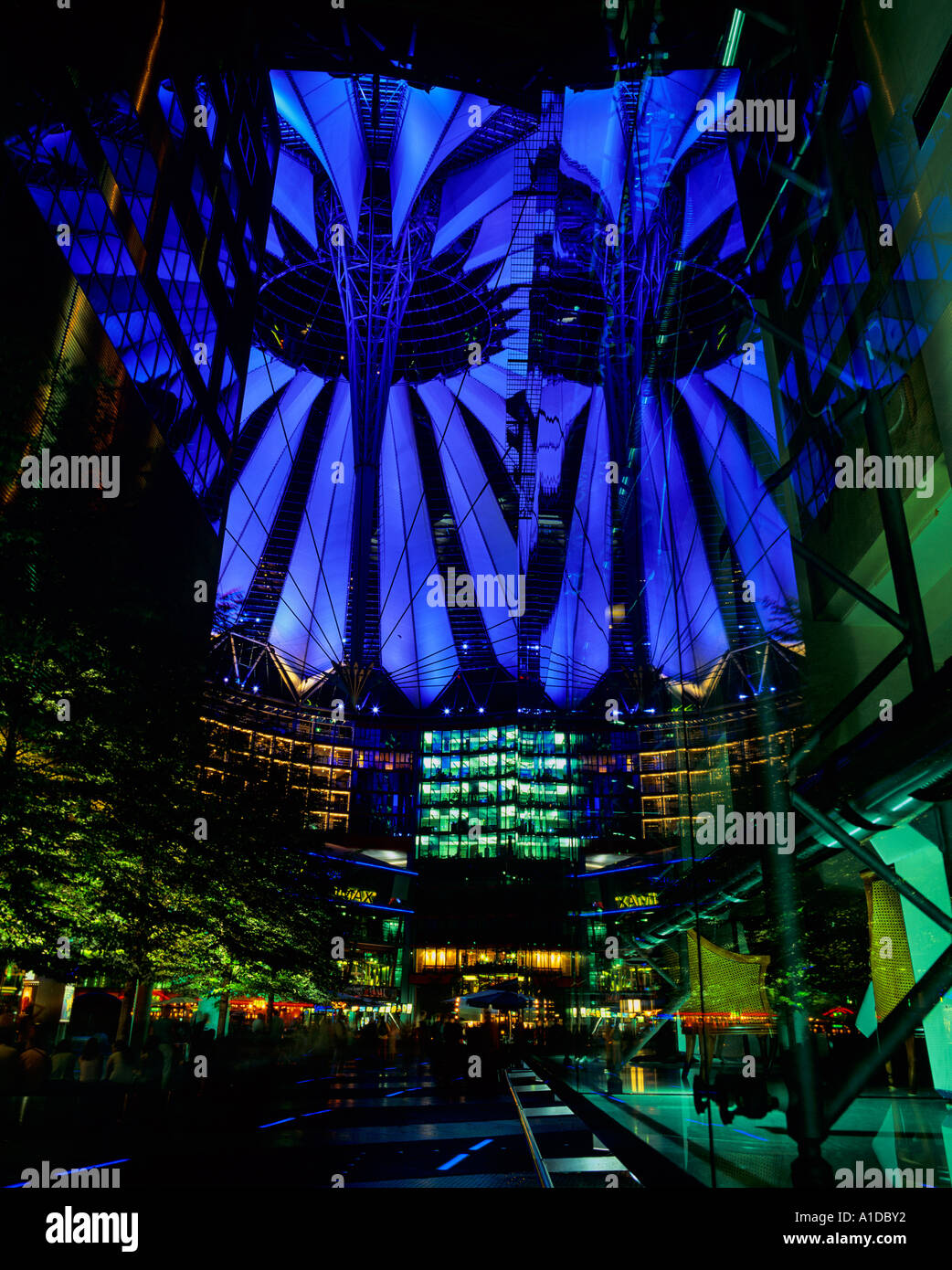 Cupola in silhouette hi-res stock photography and images - Alamy