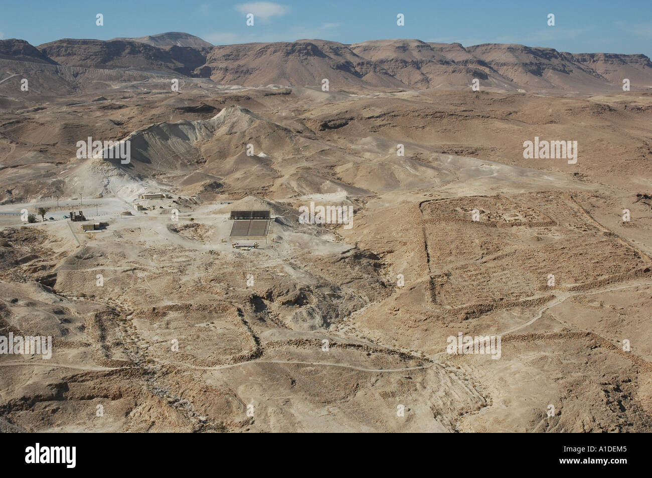 Aerial view of the Roman garrison camp at the foot of Metzada Stock ...