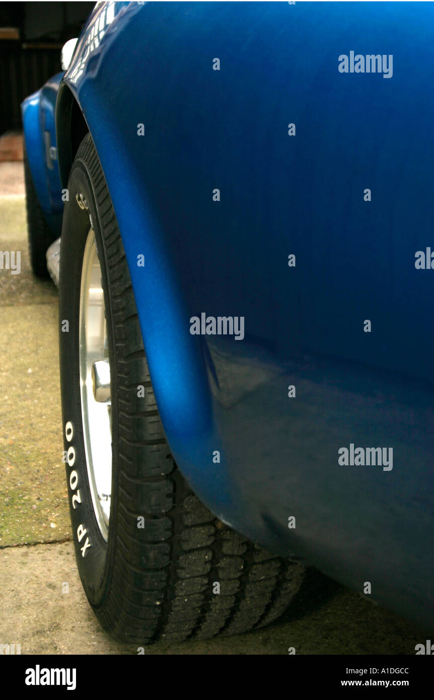 Silver hub cap hi-res stock photography and images - Alamy