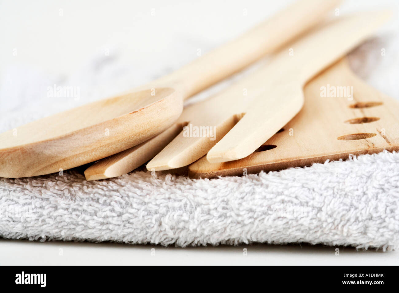 Timber cutlery hi-res stock photography and images - Alamy