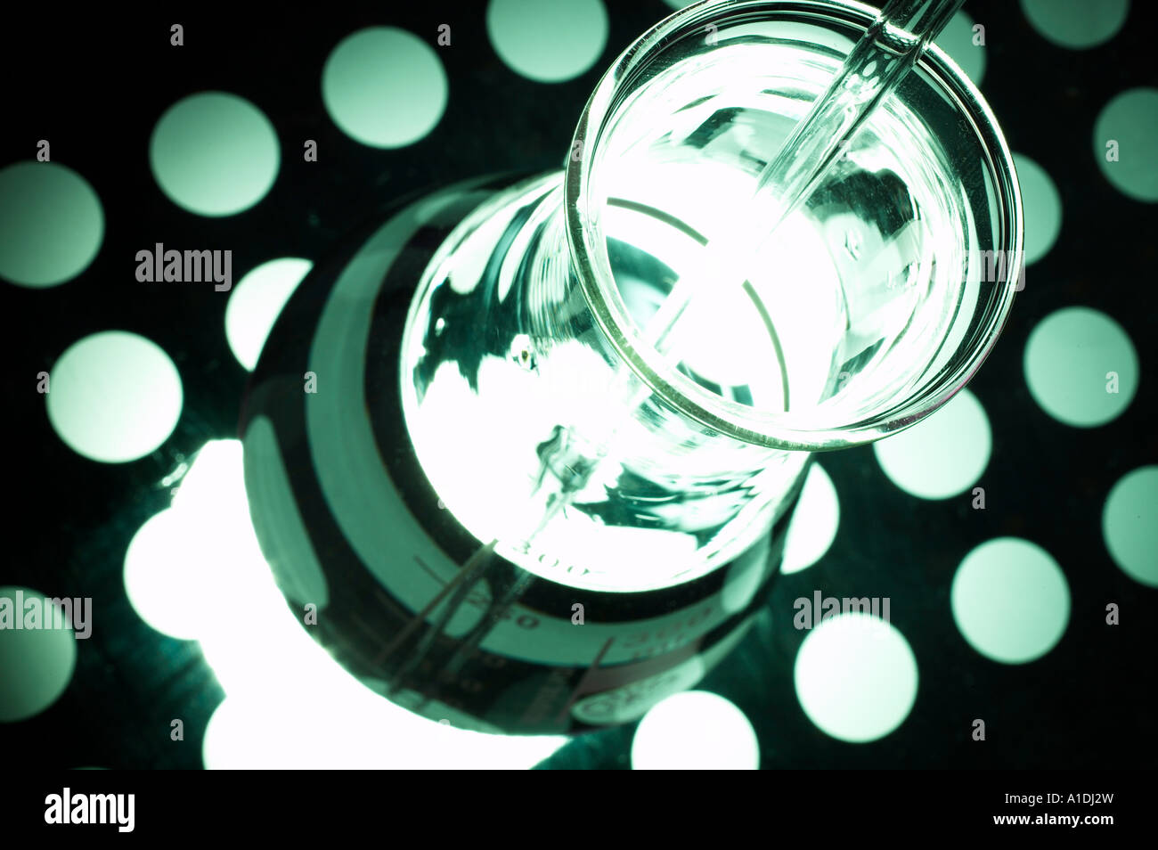 Water level experiment hi-res stock photography and images - Alamy