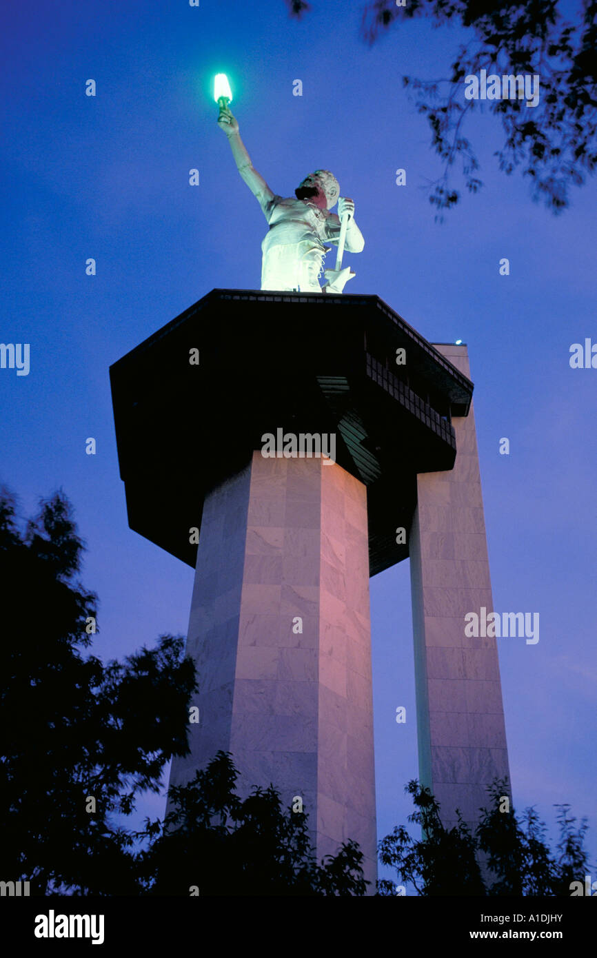 Elk221 1805 Alabama Birmingham Vulcan statue 1904 Stock Photo - Alamy