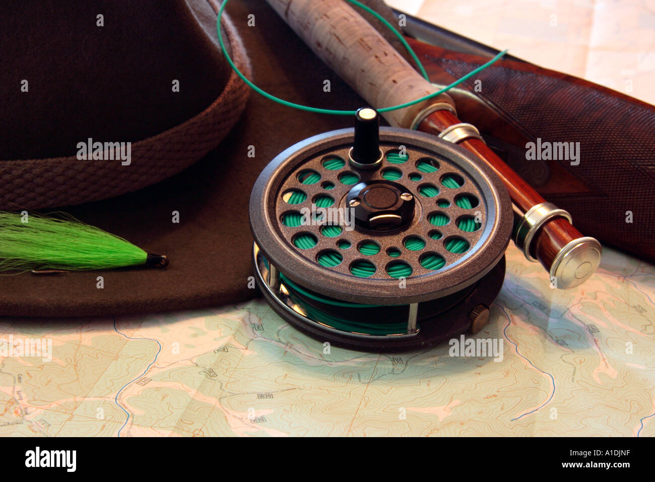 Map reel hi-res stock photography and images - Alamy