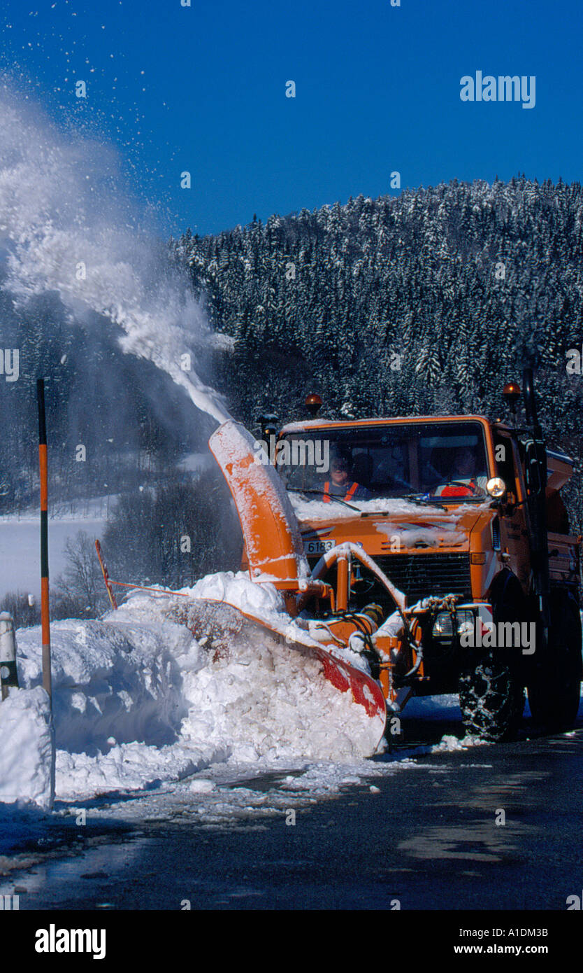 Unimog truck mercedes benz in hi-res stock photography and images - Alamy