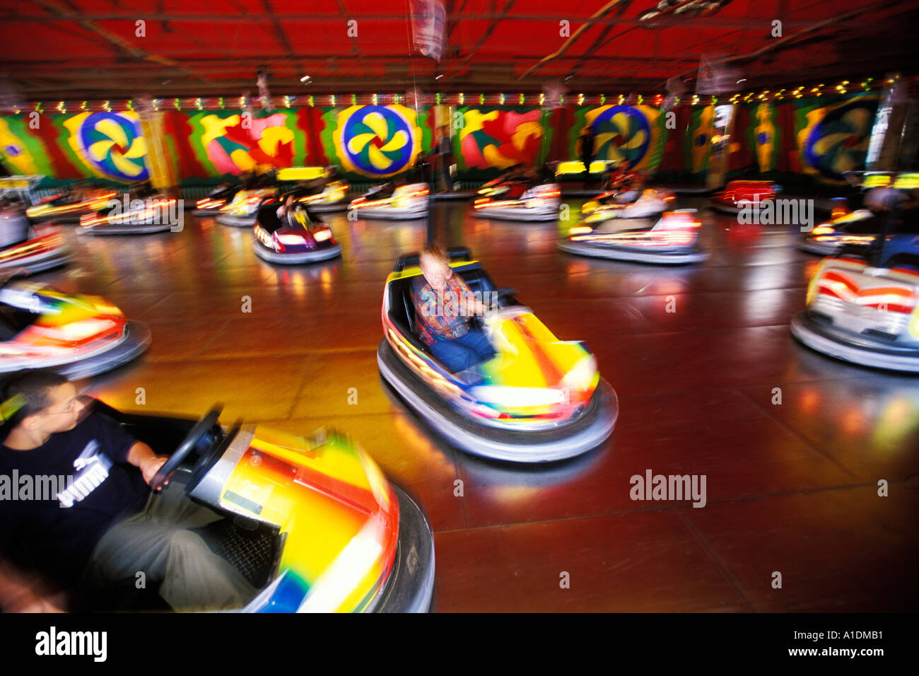 The bumper cars hi-res stock photography and images - Alamy