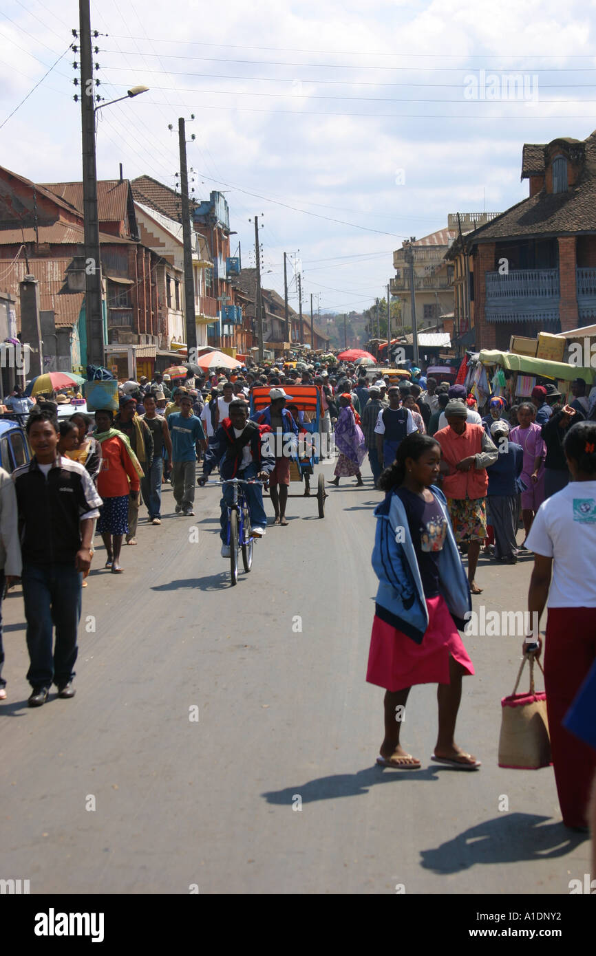 Marketscene in Ambositra Stock Photo - Alamy