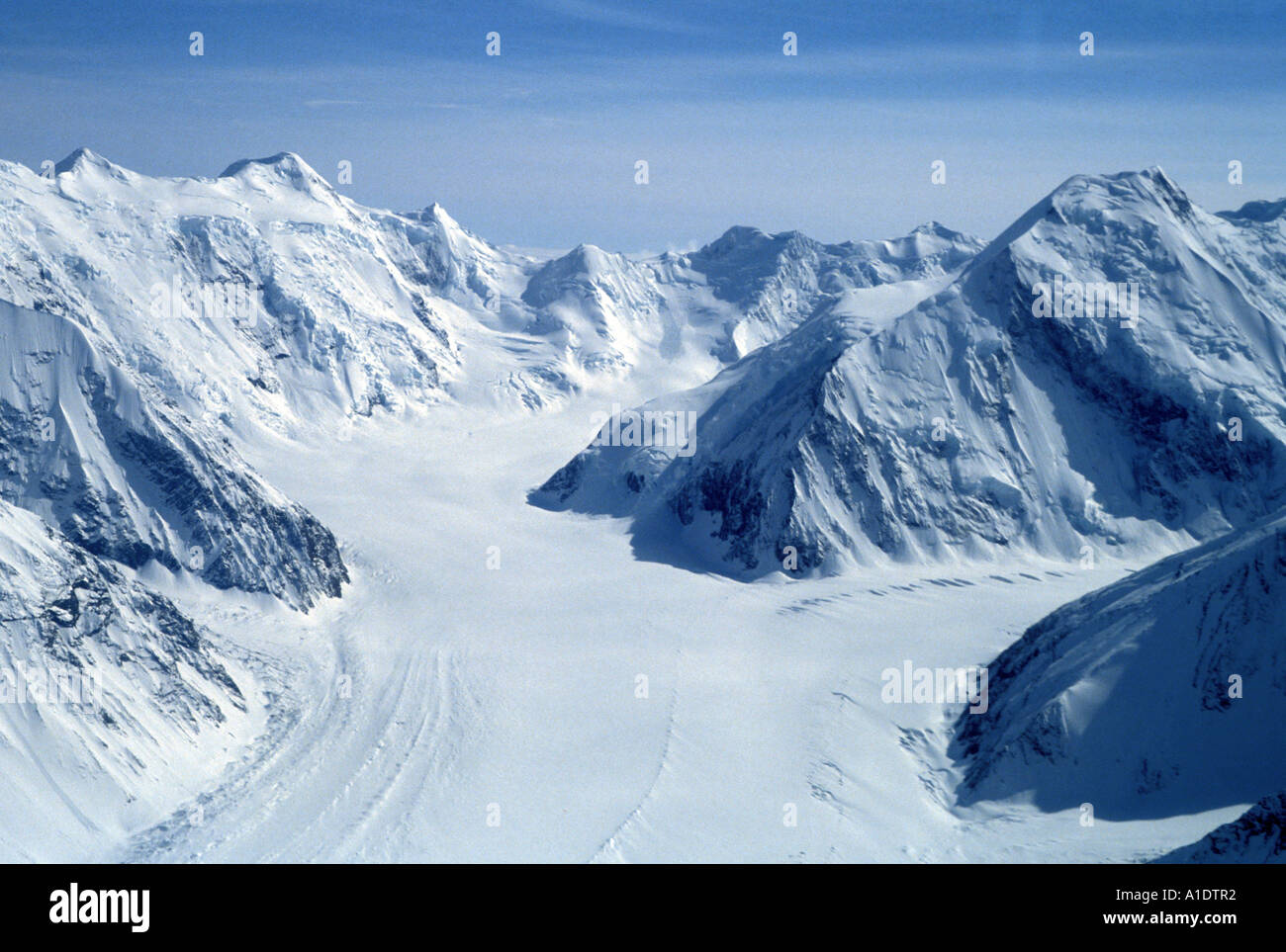 Alaska Flying in a small plane around Mt McKinley Stock Photo - Alamy