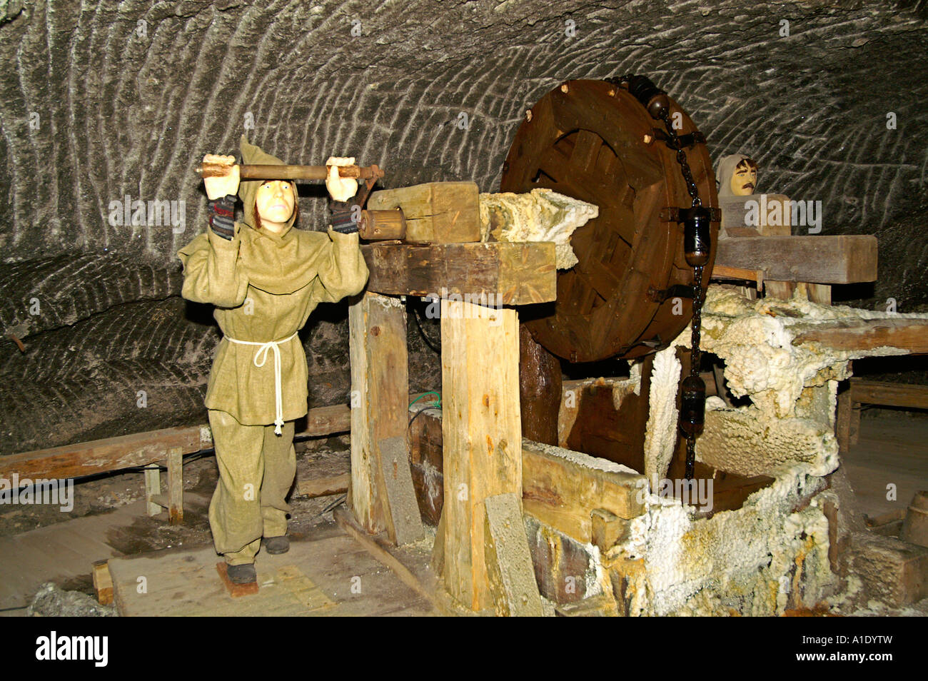 Mine lift hi-res stock photography and images - Alamy