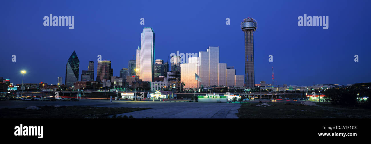 Dallas texas skyline panoramic hi-res stock photography and images - Alamy