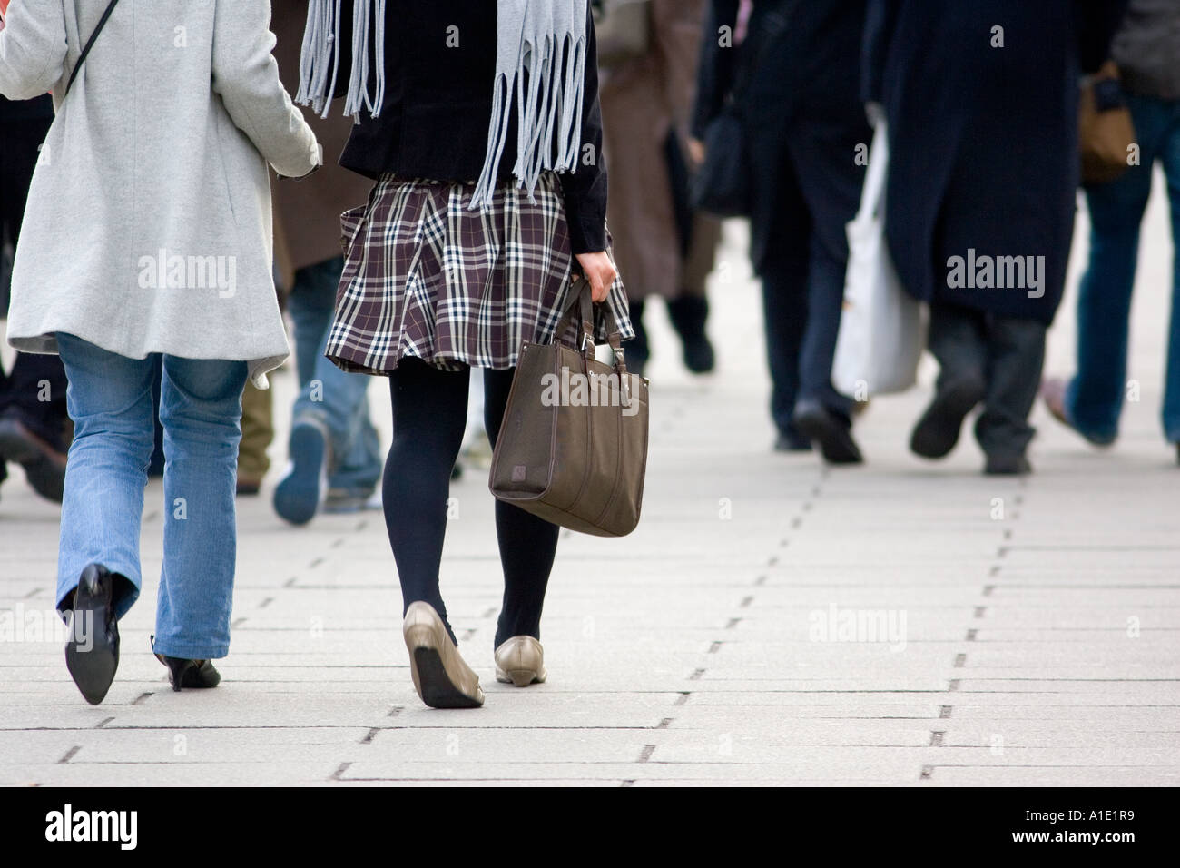Feet and legs crowds of commuters hi-res stock photography and images ...