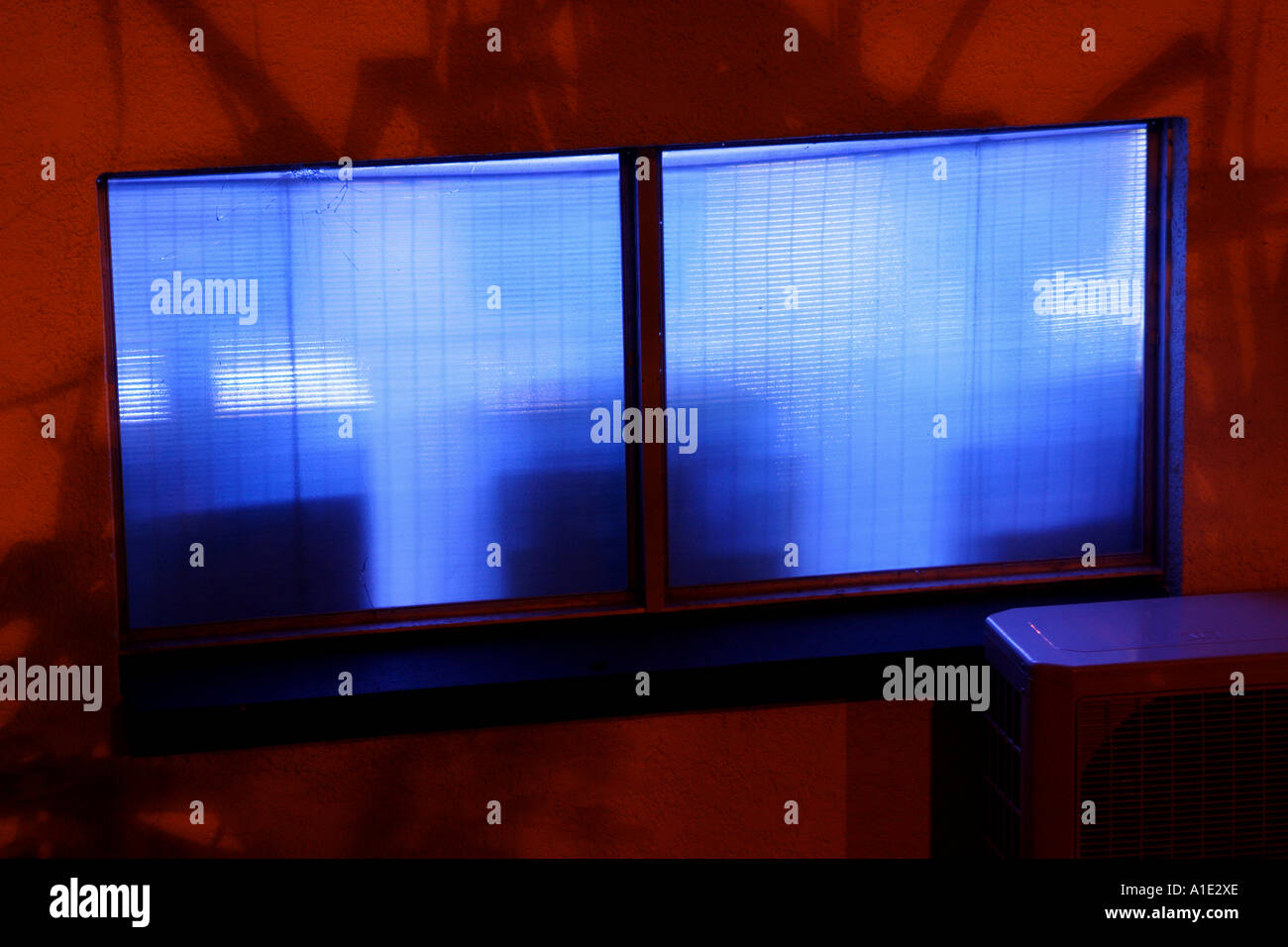 Office window light nightime hi-res stock photography and images - Alamy