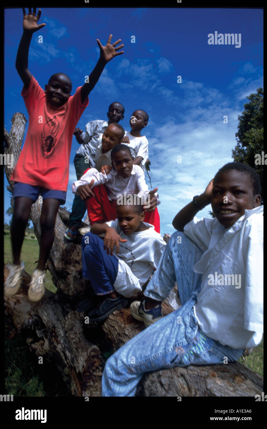 A boys refuge hi-res stock photography and images - Alamy