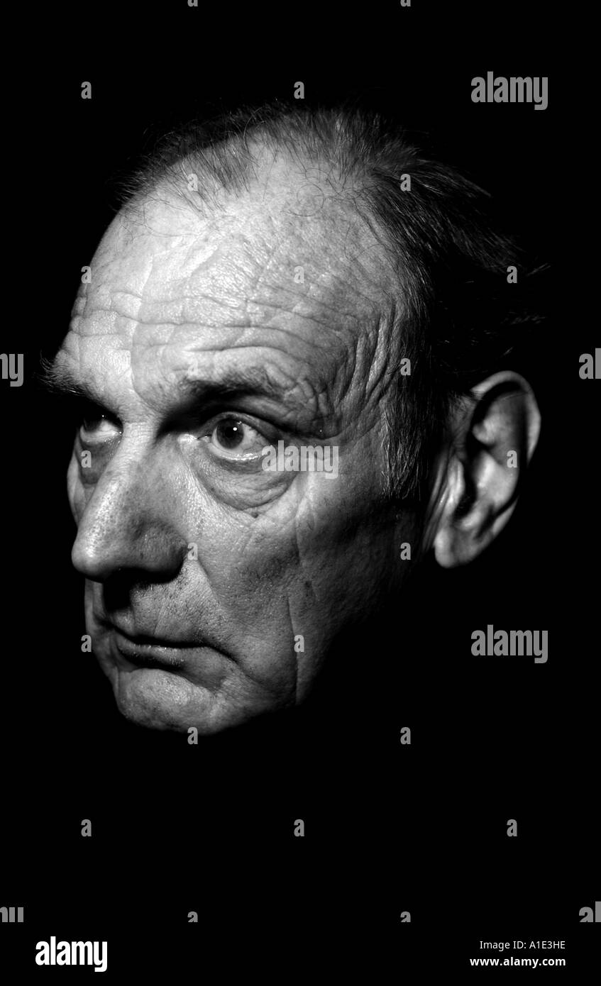 Portrait of old black man hi-res stock photography and images - Alamy