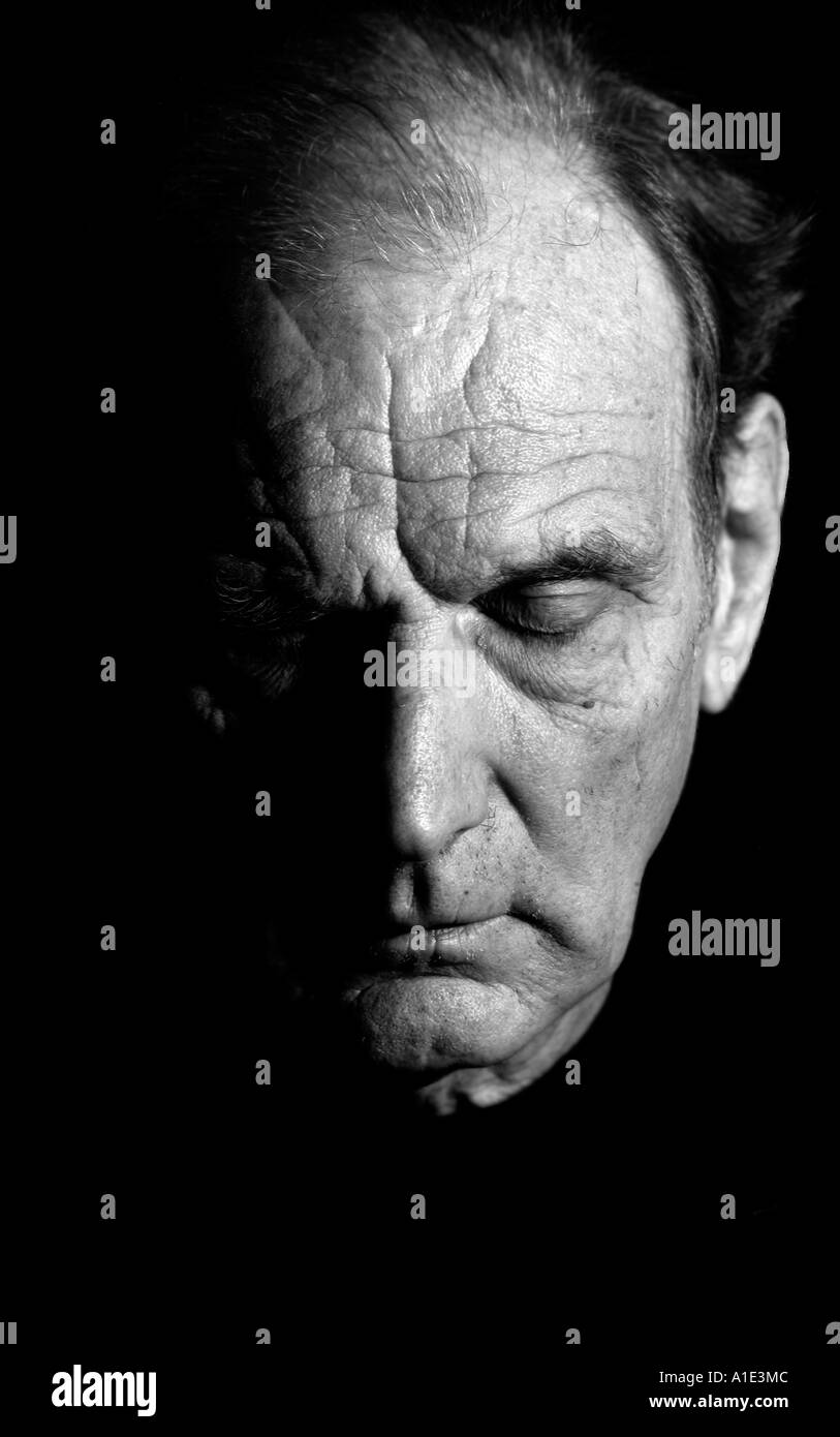 Head old man Black and White Stock Photos & Images - Alamy