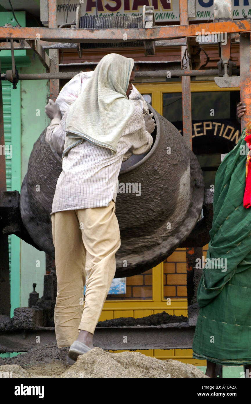 Very old skinny man hi-res stock photography and images - Alamy