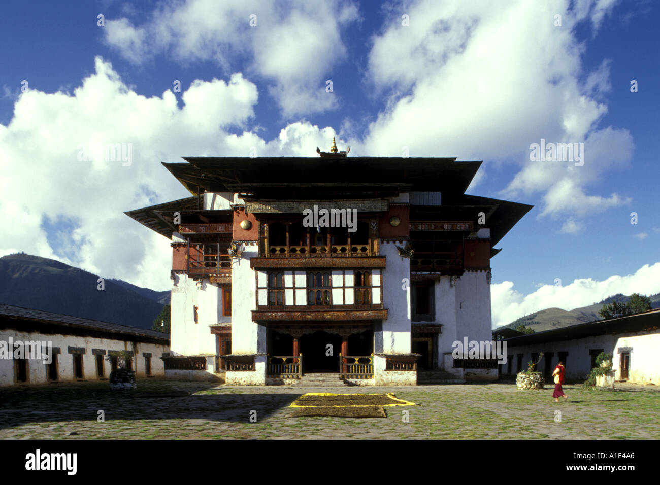 The Goemba Temple of Gangtey Bhutan Stock Photo - Alamy