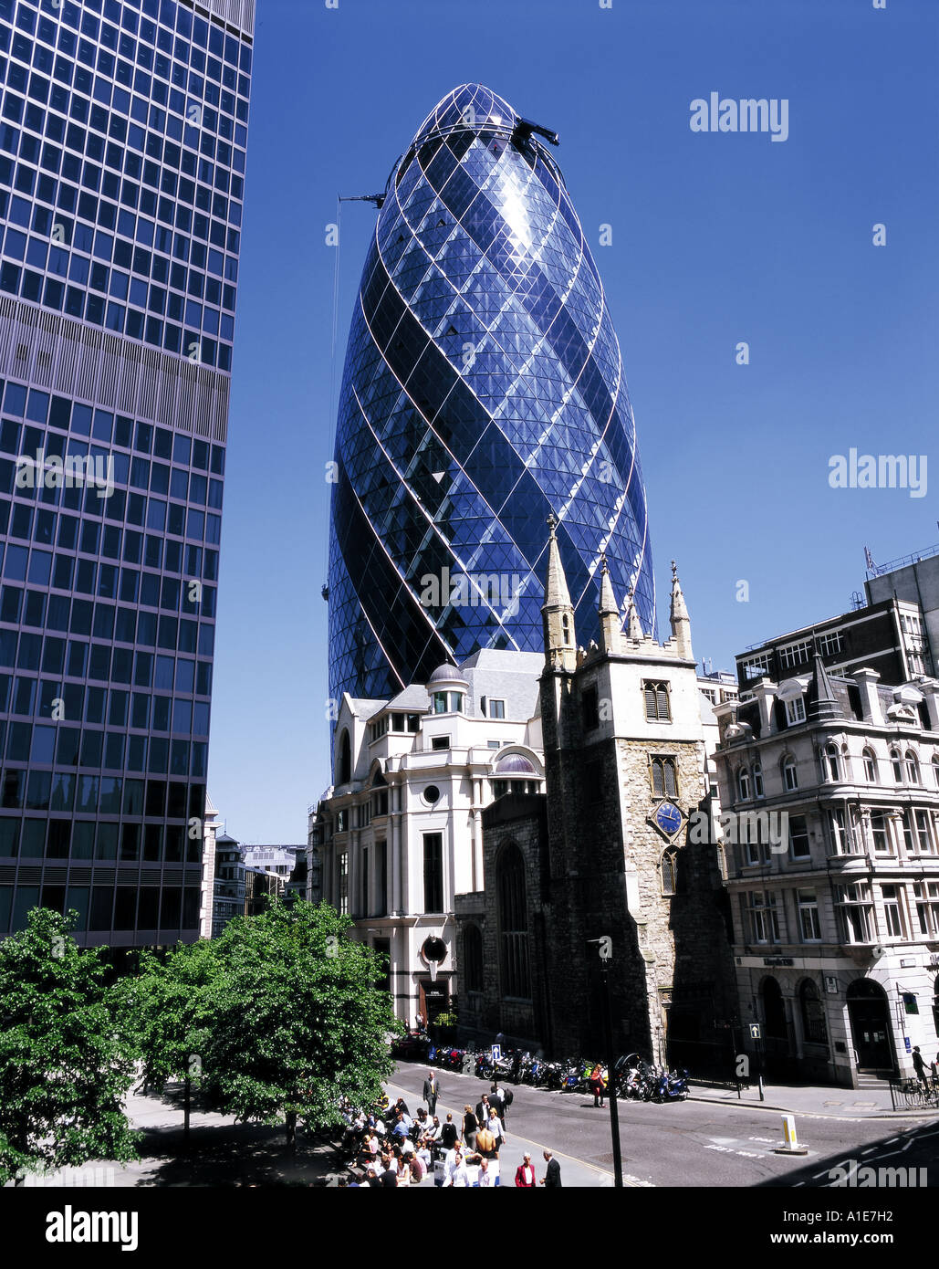 Swiss RE Building in City of London, England Stock Photo - Alamy