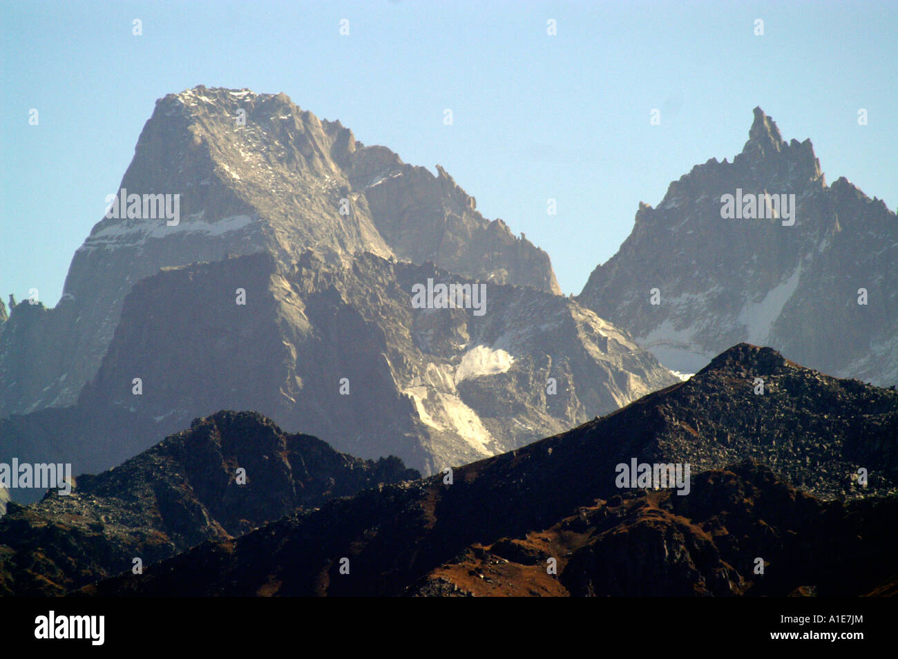 Summit pyramids hi-res stock photography and images - Alamy