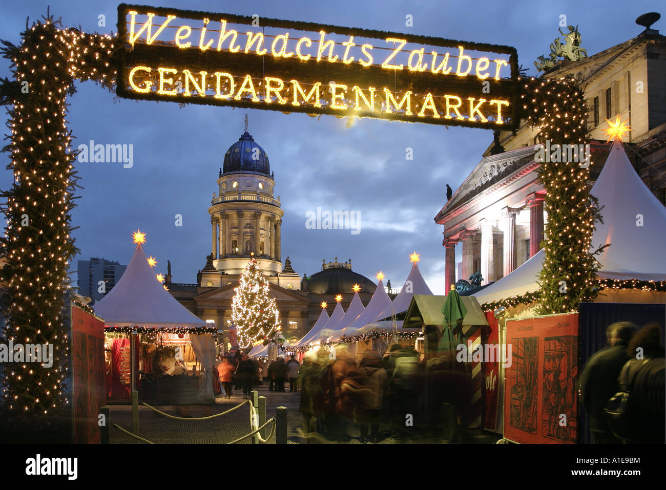 christmas market WeihnachtsZauber at the Gendarmenmarkt with view on ...