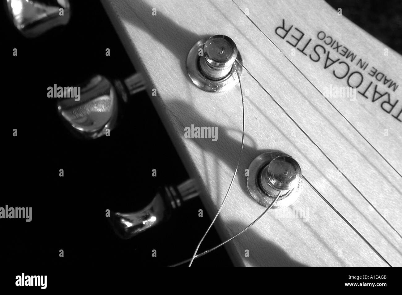 Guitar tuning keys detail Stock Photo - Alamy