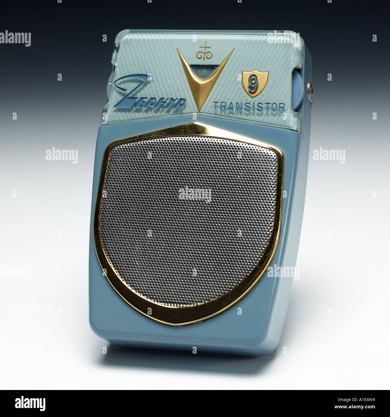 Blue zephyr transistor radio hi-res stock photography and images - Alamy