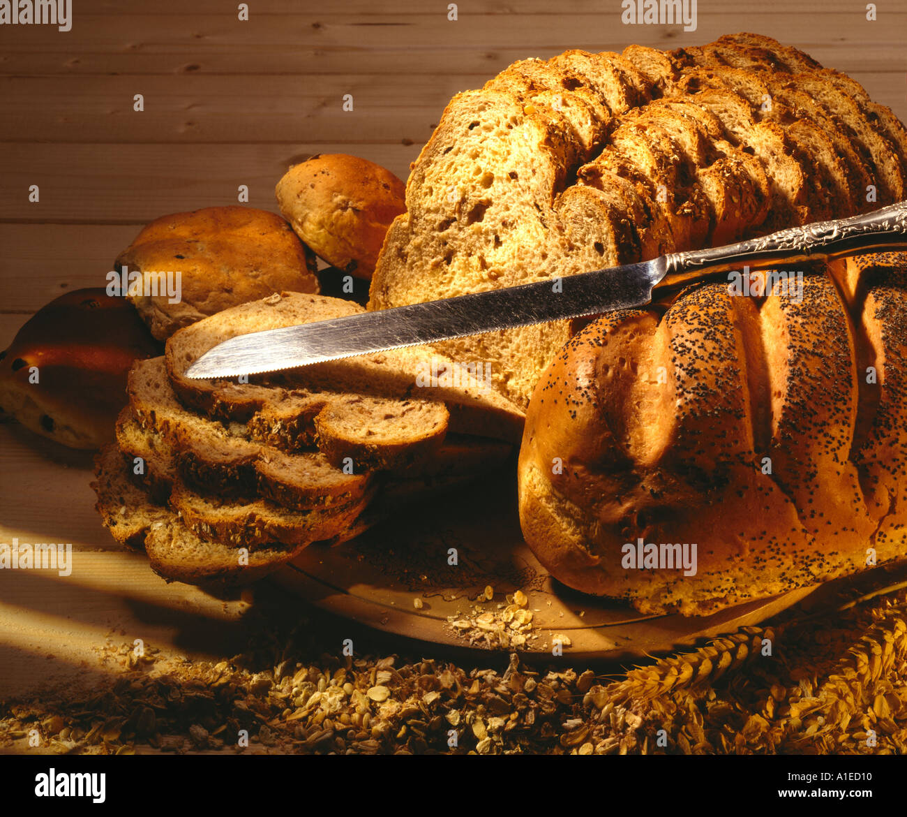 Farmhouse bread breadboard hi-res stock photography and images - Alamy