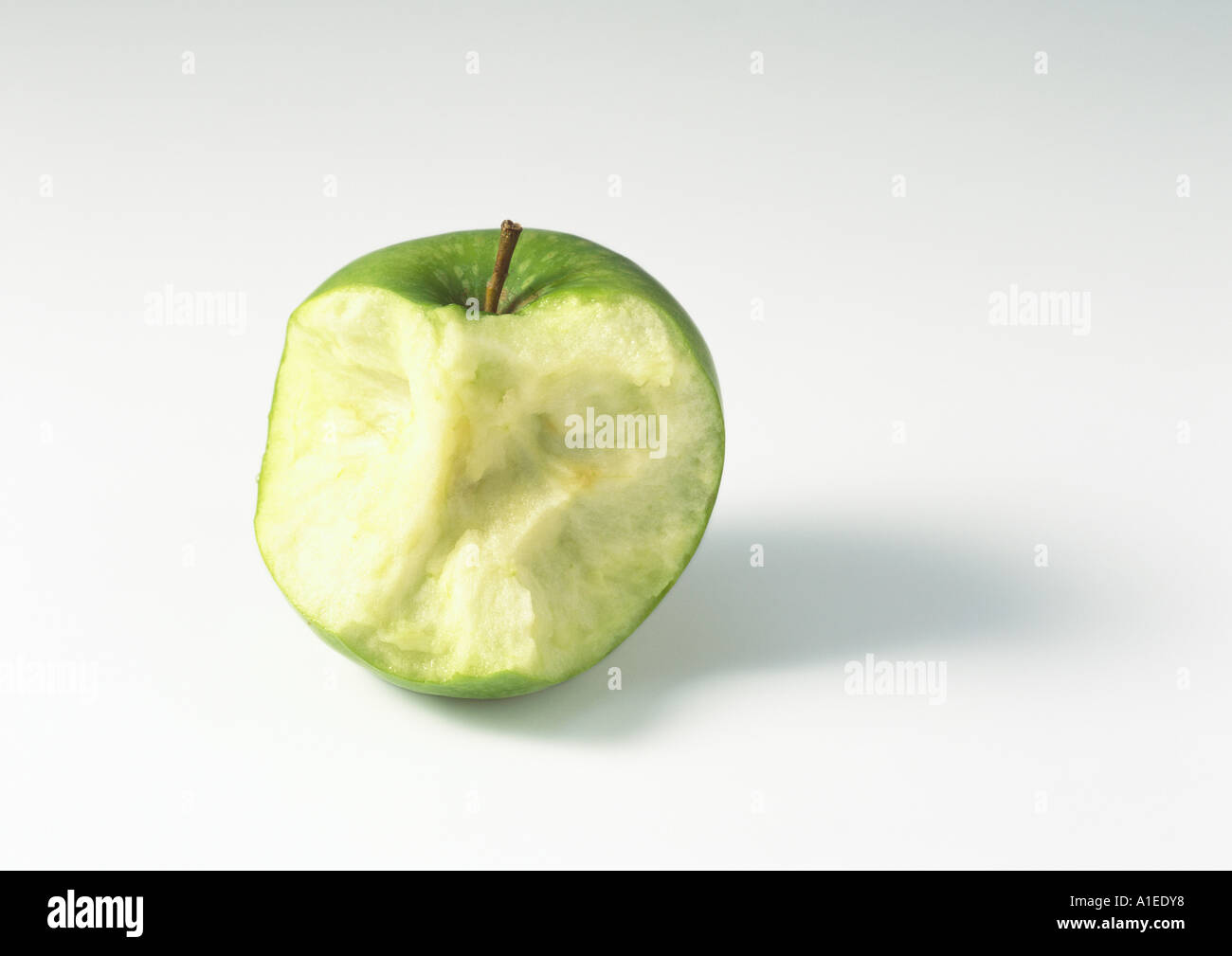 Half eaten apples hi-res stock photography and images - Alamy