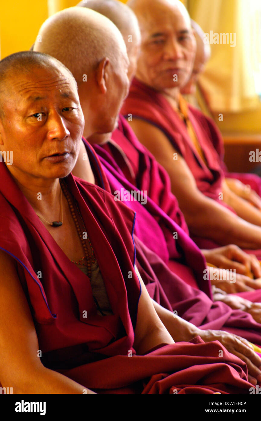 Buddhist monks prayer beads hi-res stock photography and images - Alamy