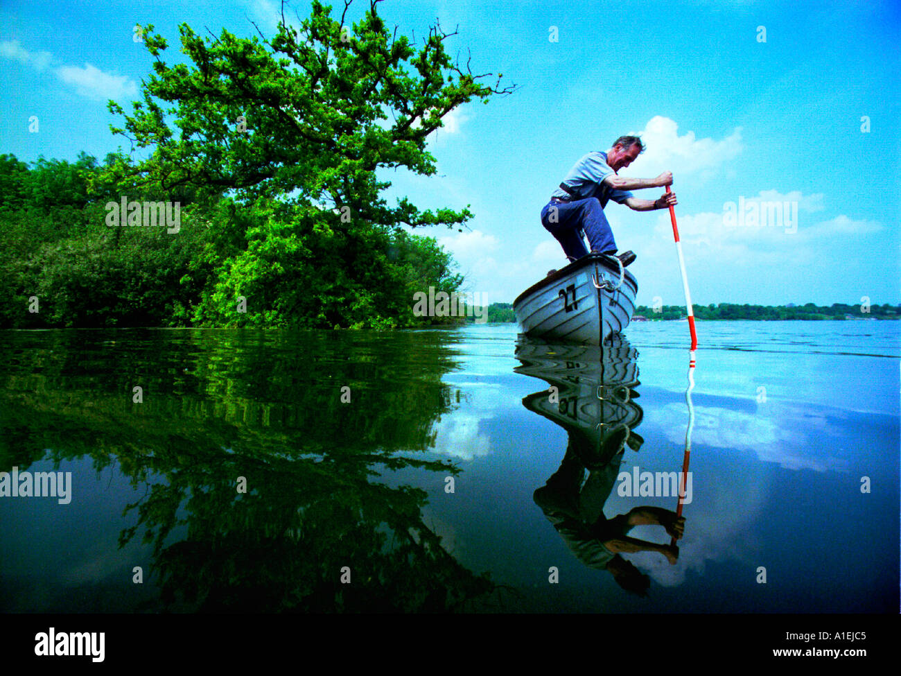 Full to brim hi-res stock photography and images - Alamy