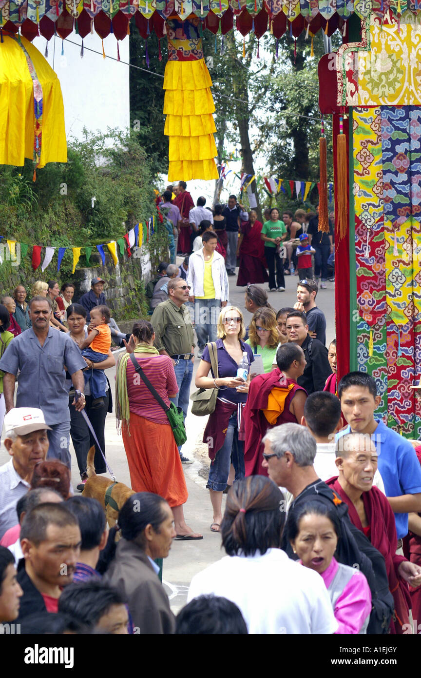 Local Crowd At India Gate High Resolution Stock Photography and Images ...