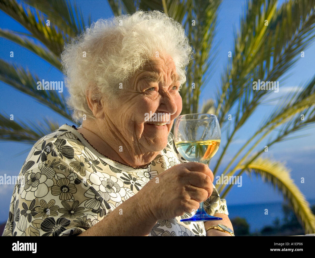 95 year old woman hi-res stock photography and images - Alamy