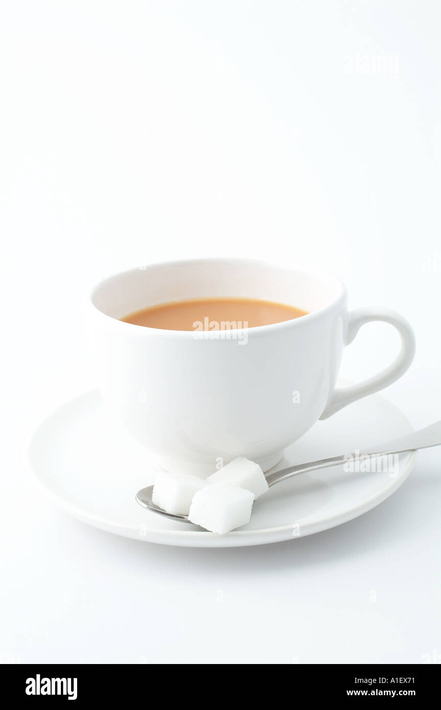 Tea and sugar lumps hi-res stock photography and images - Alamy