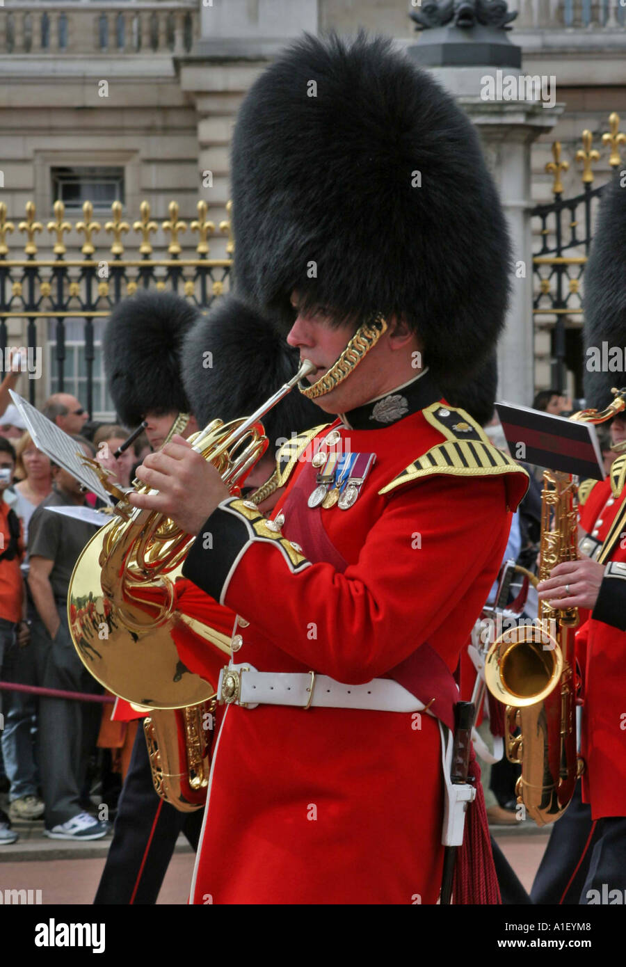 Changing of the Guard Ceremony Outside Buckingham Palace Stock Photo - Alamy